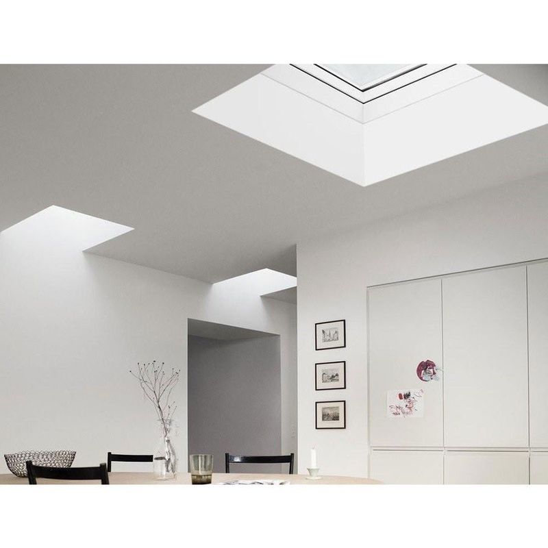 Velux Fixed Curved Glass Roof Window - LB Supplies