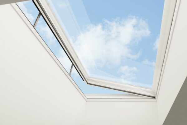 Velux Solar Curved Glass Roof Window - LB Supplies